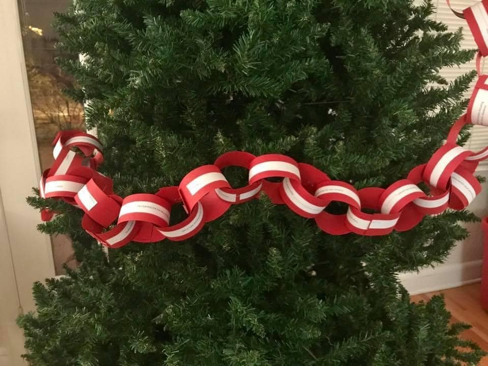 Advent Prayer Chain Kits Available for Pick Up - Prince of Peace ...